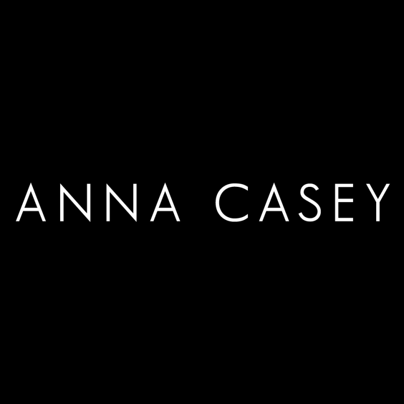 Anna Casey | model-content creator-video blogger-influencer