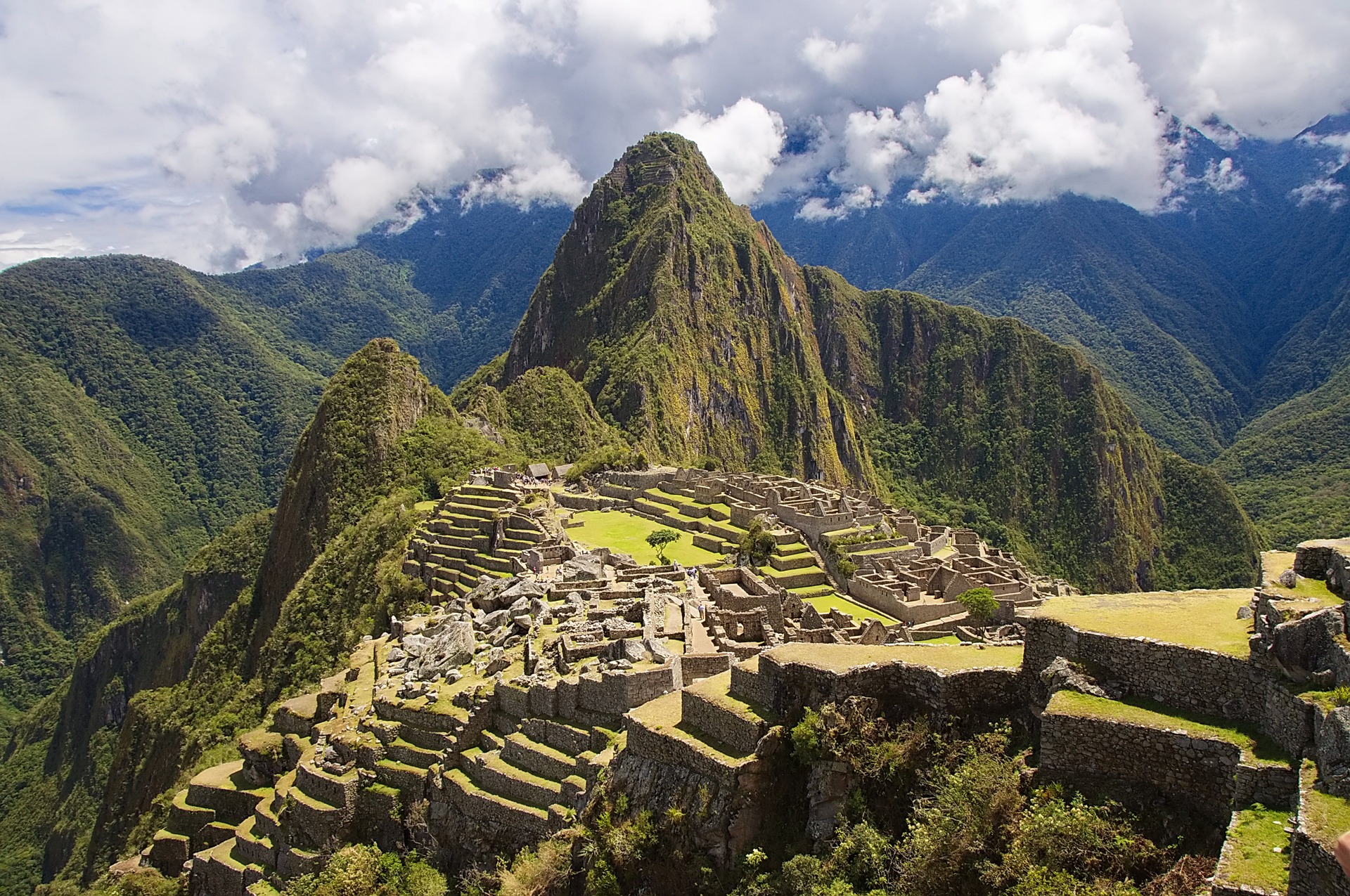 Machu Picchu - The lost city of the Incas